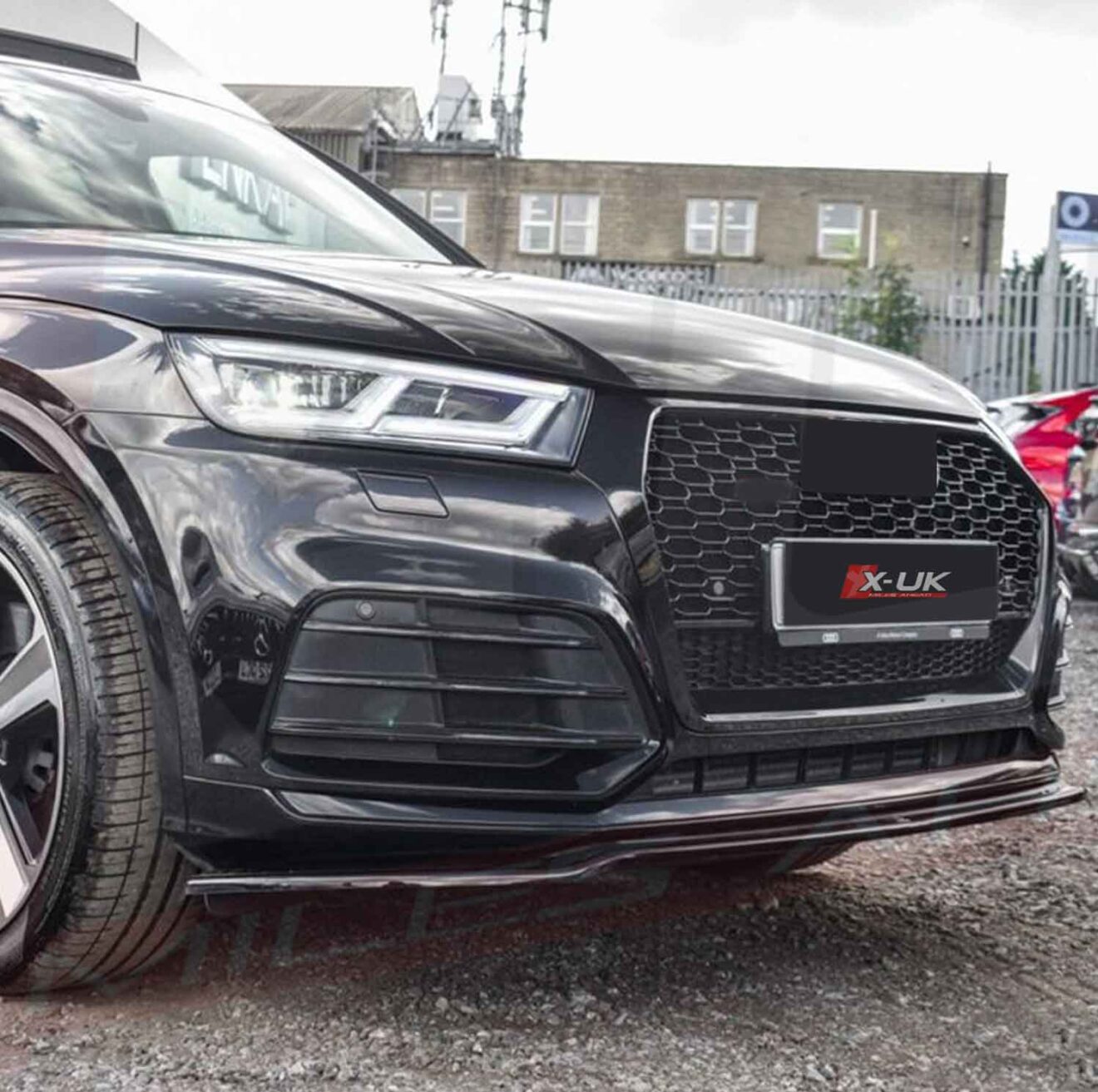 RSQ5 style front grill gloss black for Audi Q5 SQ5 FY 2016- 2019