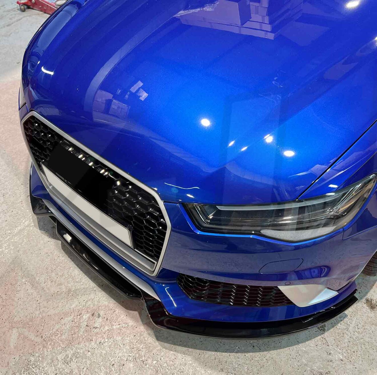 Audi RS6 Avant 2011-2018 front bumper lower splitter lip